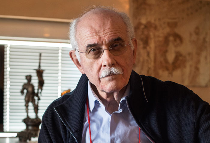 Preminuo Kornelije Kovač | Nedeljnik