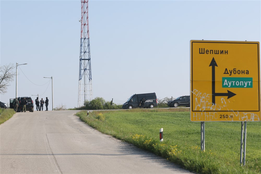Osumnjičeni za masovno ubistvo kod Mladenovca na psihijatrijskom veštačenju - Nedeljnik