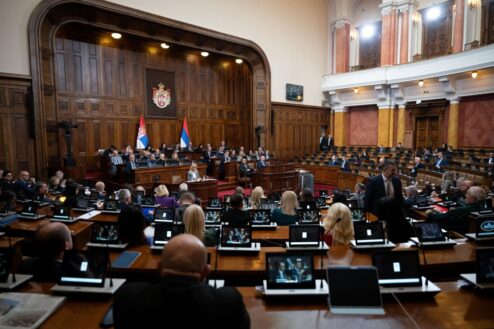 Počela sednica Skupštine Beograda, na dnevnom redu Apoteke Beograd i Generalštab - Nedeljnik